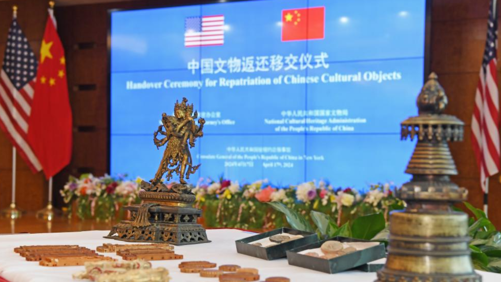US returns 38 pieces of cultural objects to China