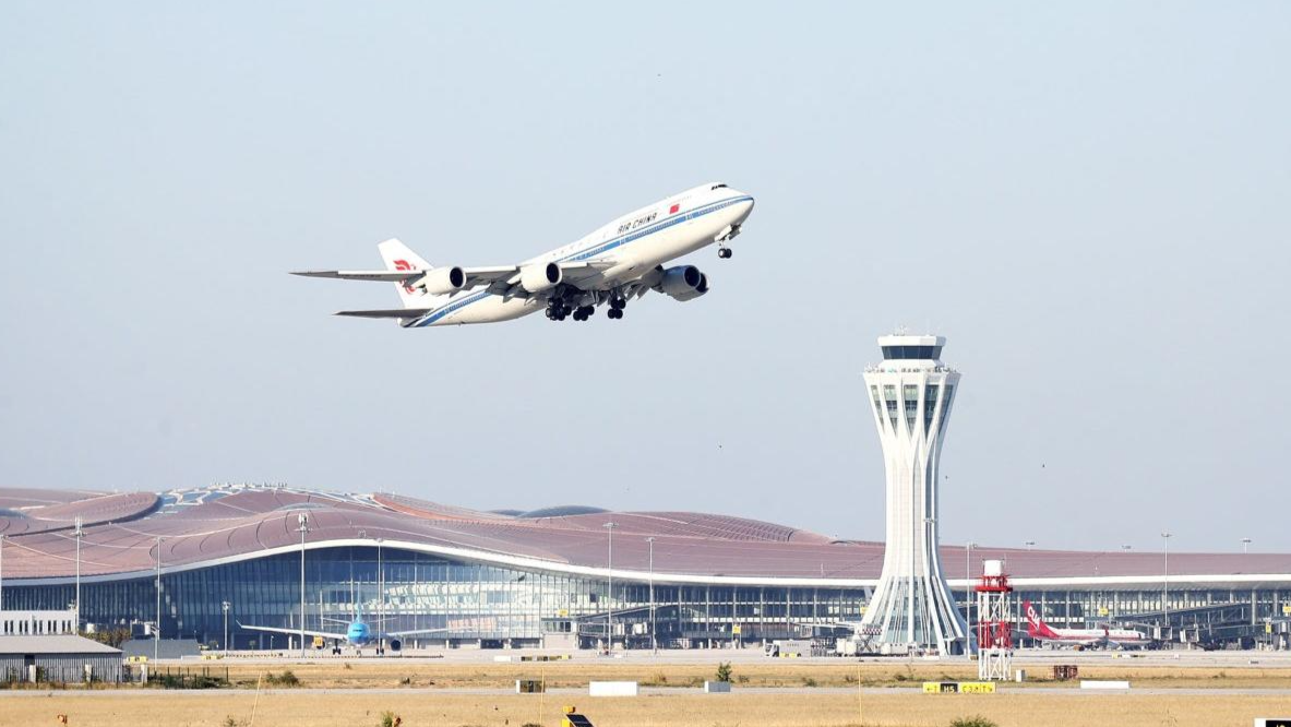 People rush to book May Day holiday trips while tickets last