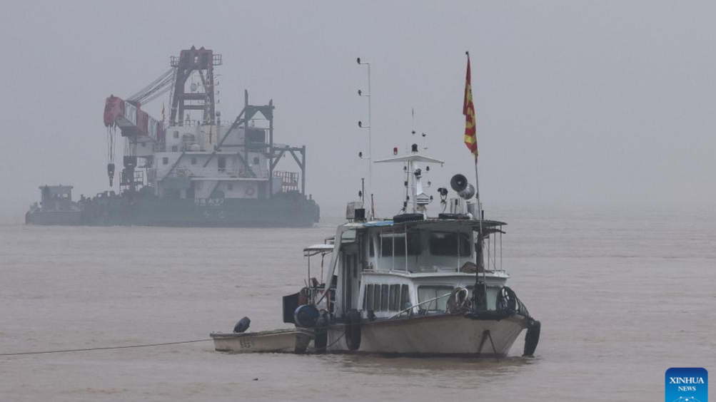 4 missing after vessel hit bridge in China's Guangdong