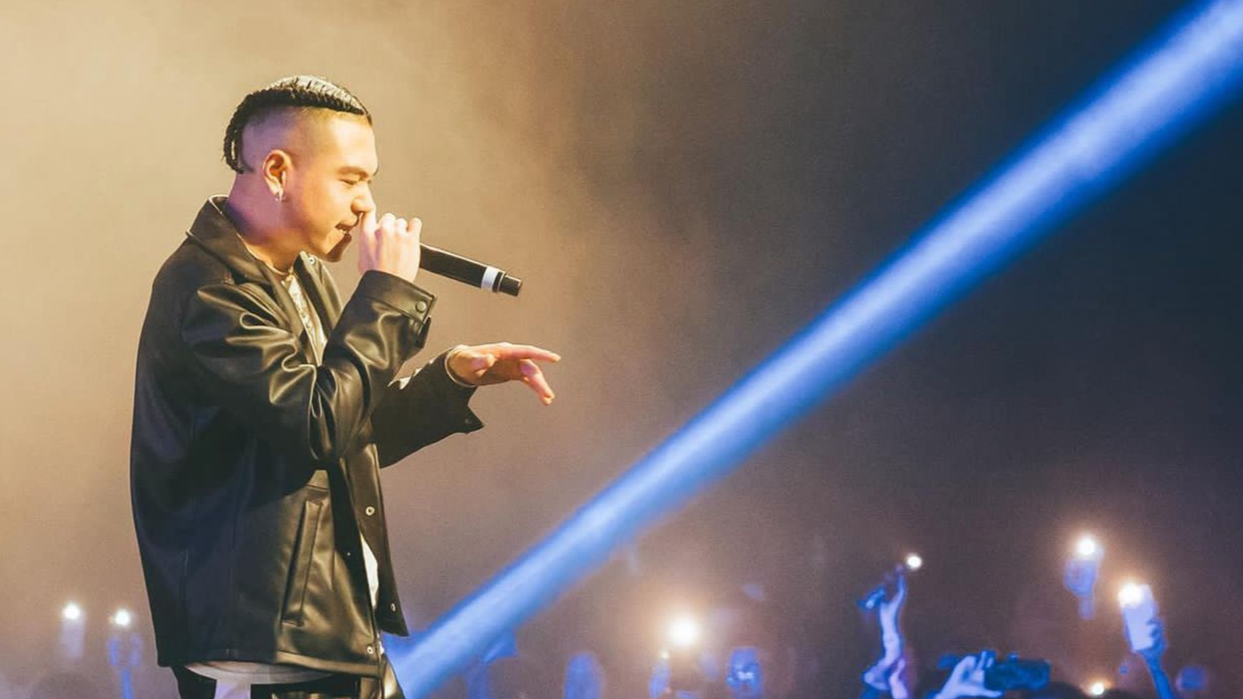 Chinese rap musicians blend beats across borders