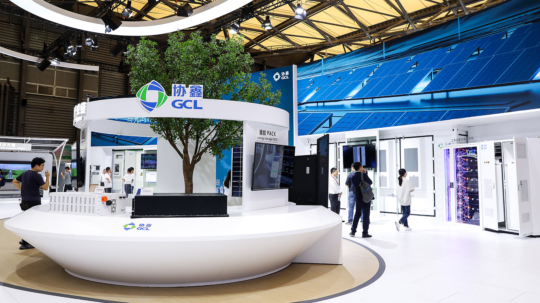 GCL Tech eyes UAE for silicon project