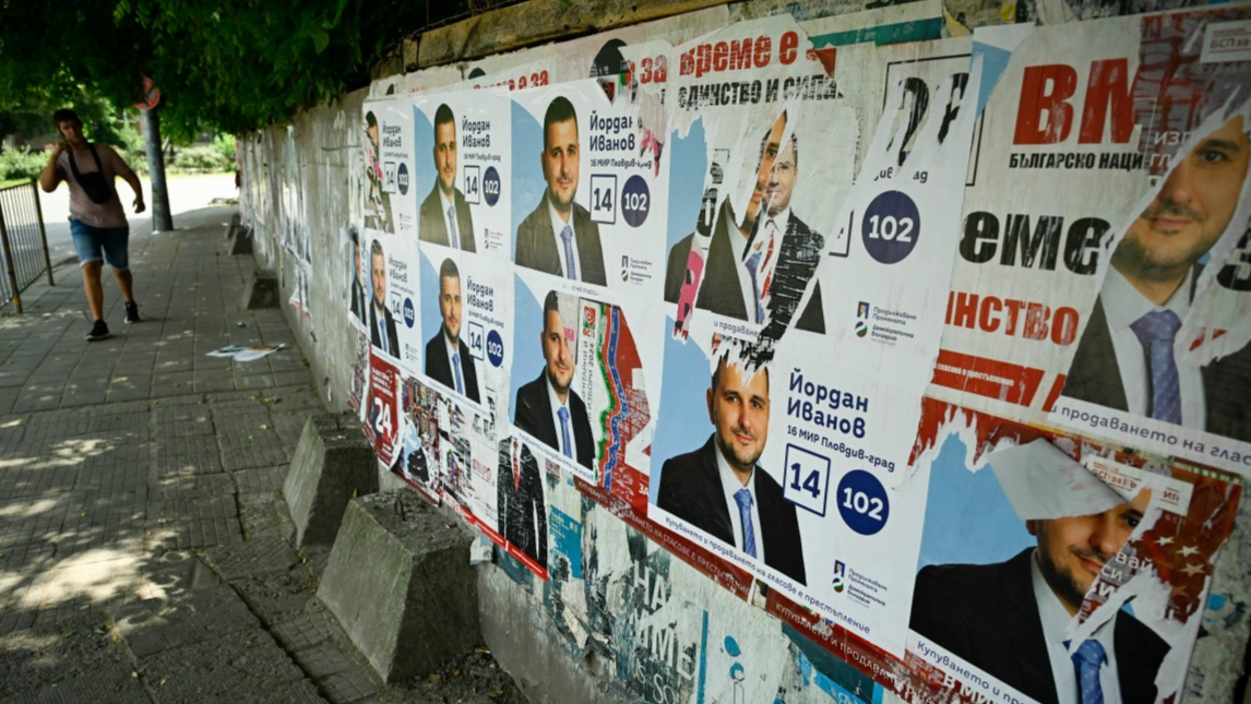 Bulgaria holds another snap election to end political instability