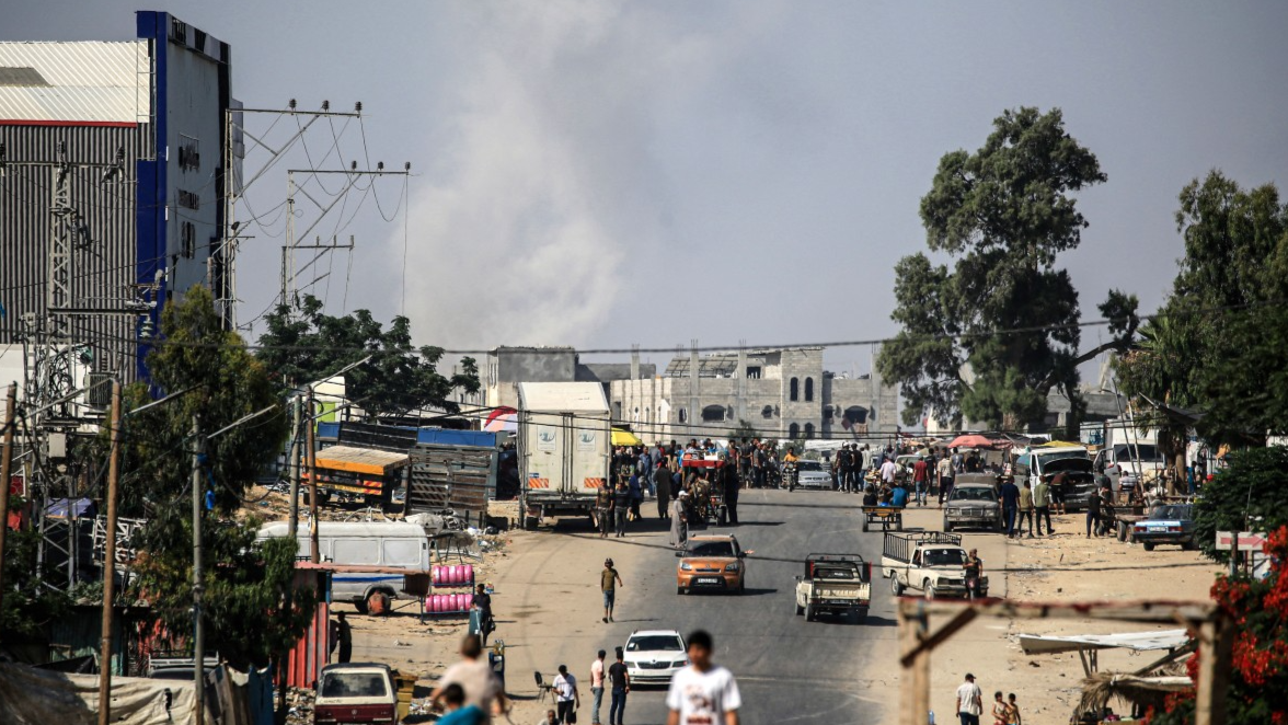 Israeli forces thrust deeper into Rafah as diplomacy falters