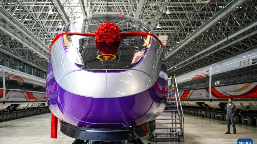 China's bullet train sets new global benchmark