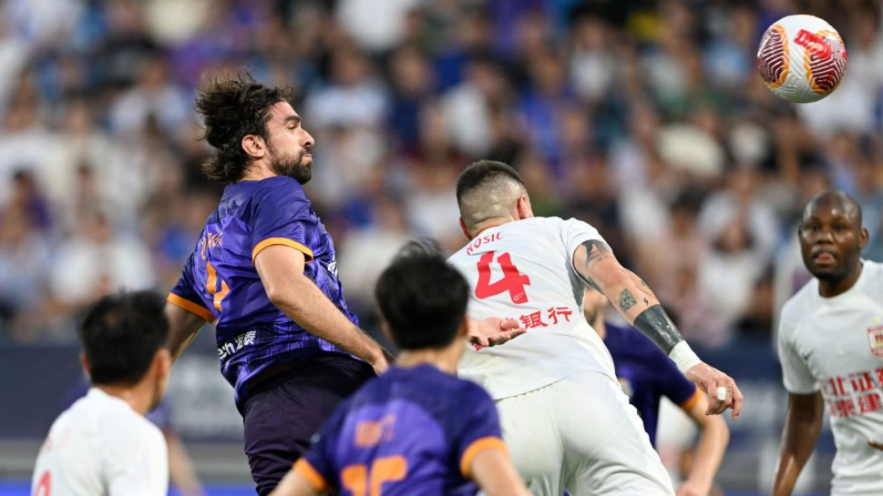 Malele scores hat-trick as Shenhua crush Taishan in CSL