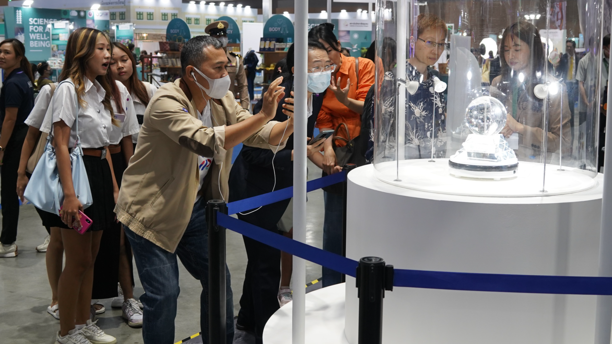 Moon soil samples from Chang'e 5 land in Bangkok