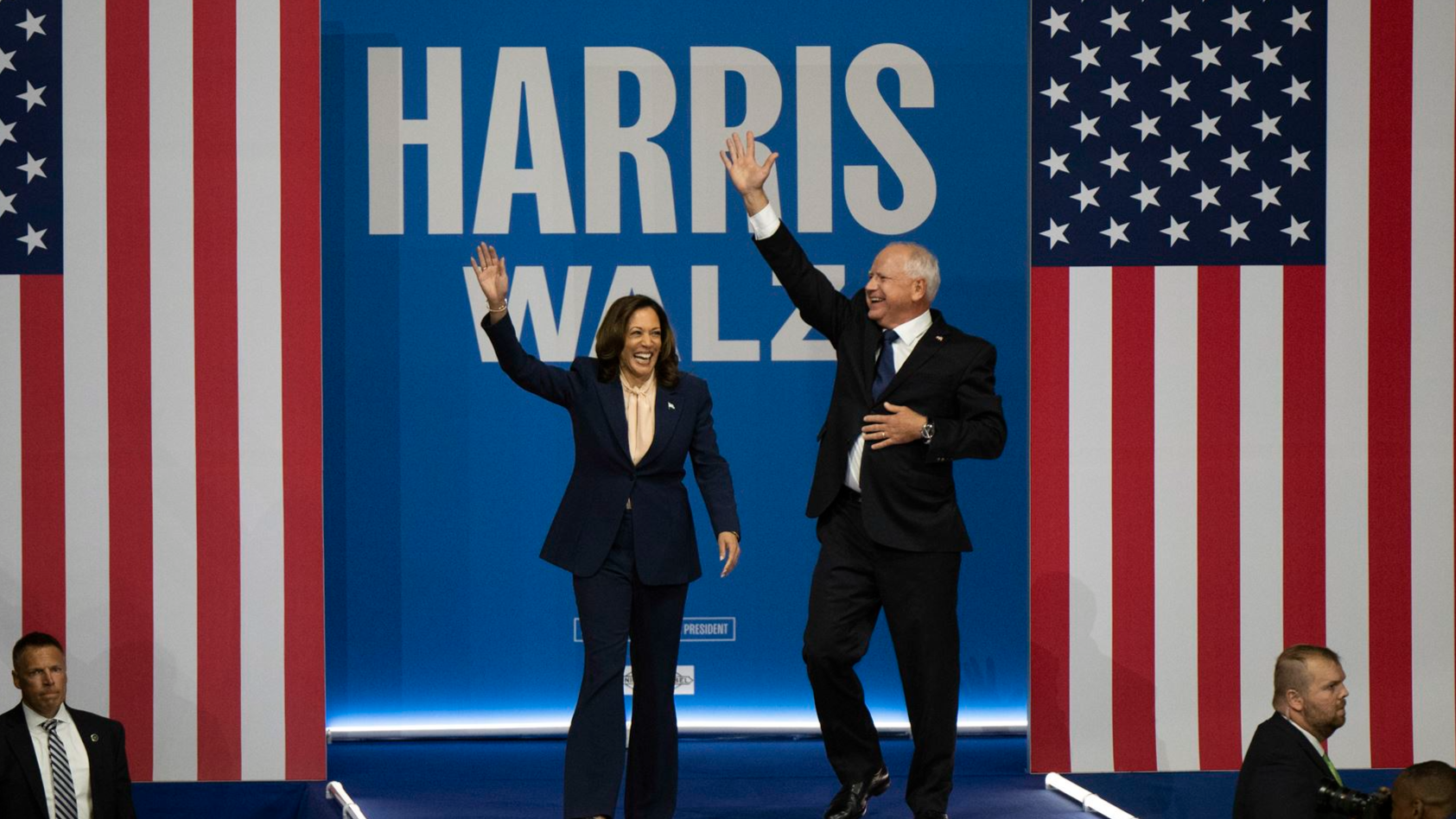 Democrats Harris, Walz campaign together for first time as White House ...