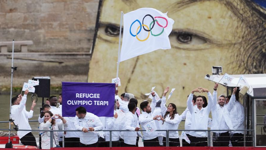 Refugee Olympic Team inspires as it makes history