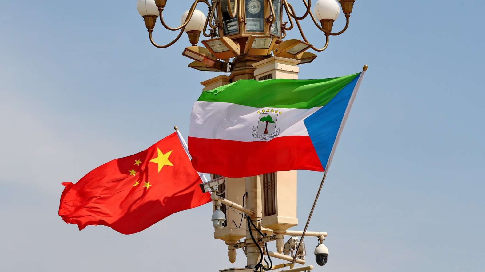 Chinese premier congratulates Equatorial Guinea's PM on assuming office