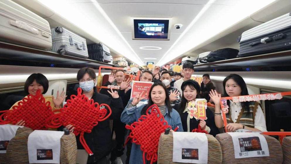 150 million Chinese rural migrants obtain urban residency since 2014