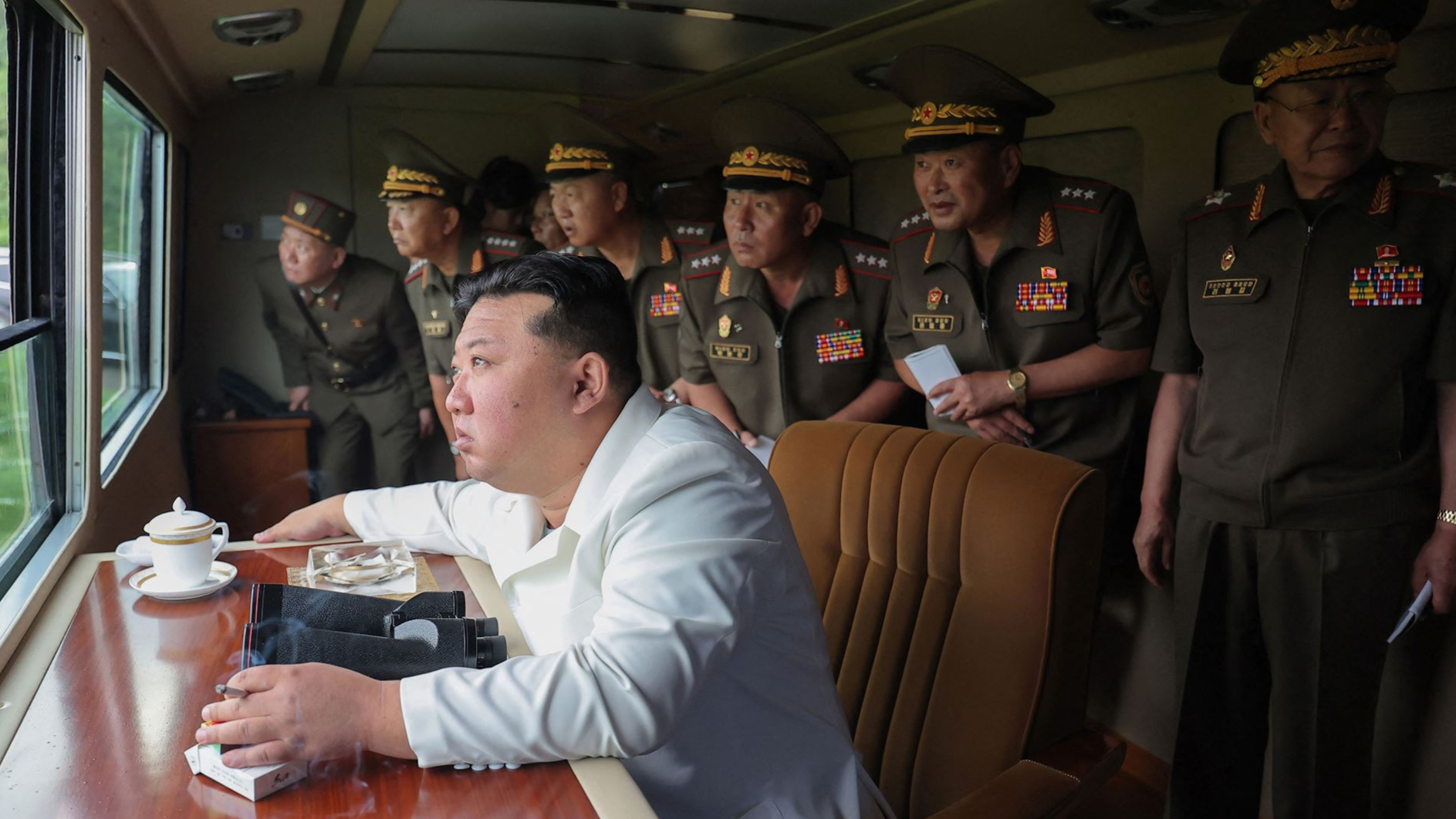 DPRK top leader oversees test-firing of rocket launcher