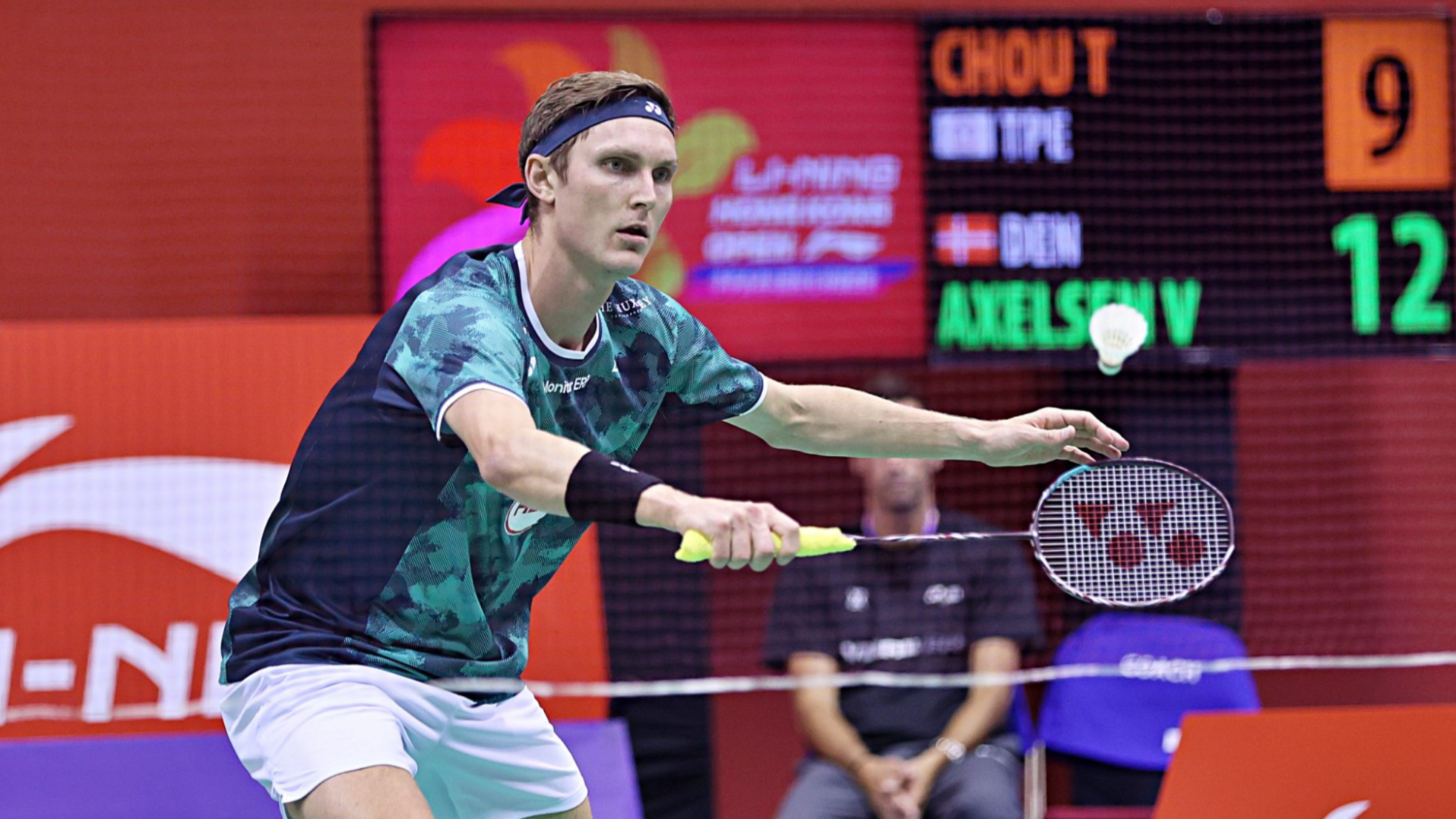 Olympic champ Axelsen reaches semis at badminton Hong Kong Open
