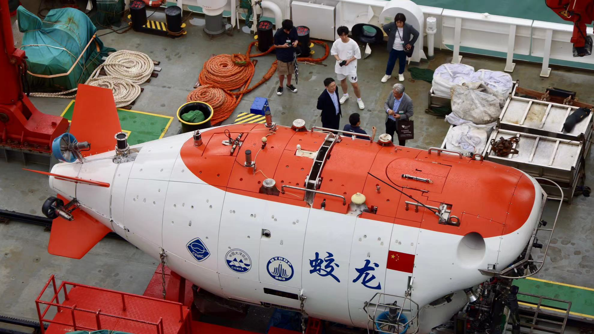 Nation’s manned deep-sea submersible on maiden HK visit