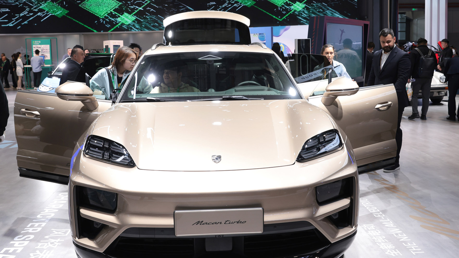 Insiders: Partnerships crucial in driving NEV industry forward