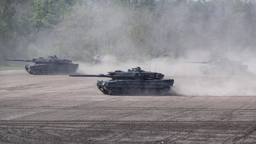 Czech Republic to buy 14 Leopard tanks from Germany