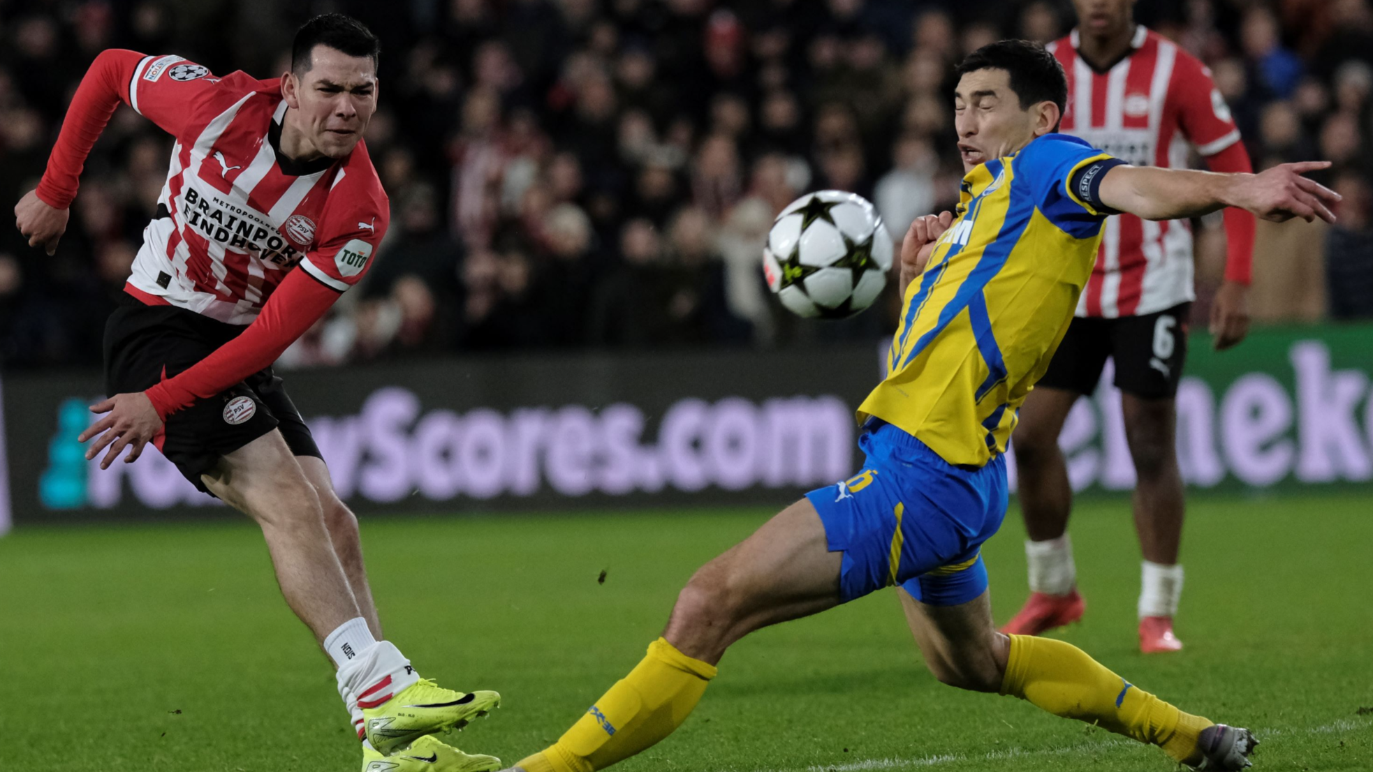 PSV stage dramatic comeback with three late goals to beat Shakhtar