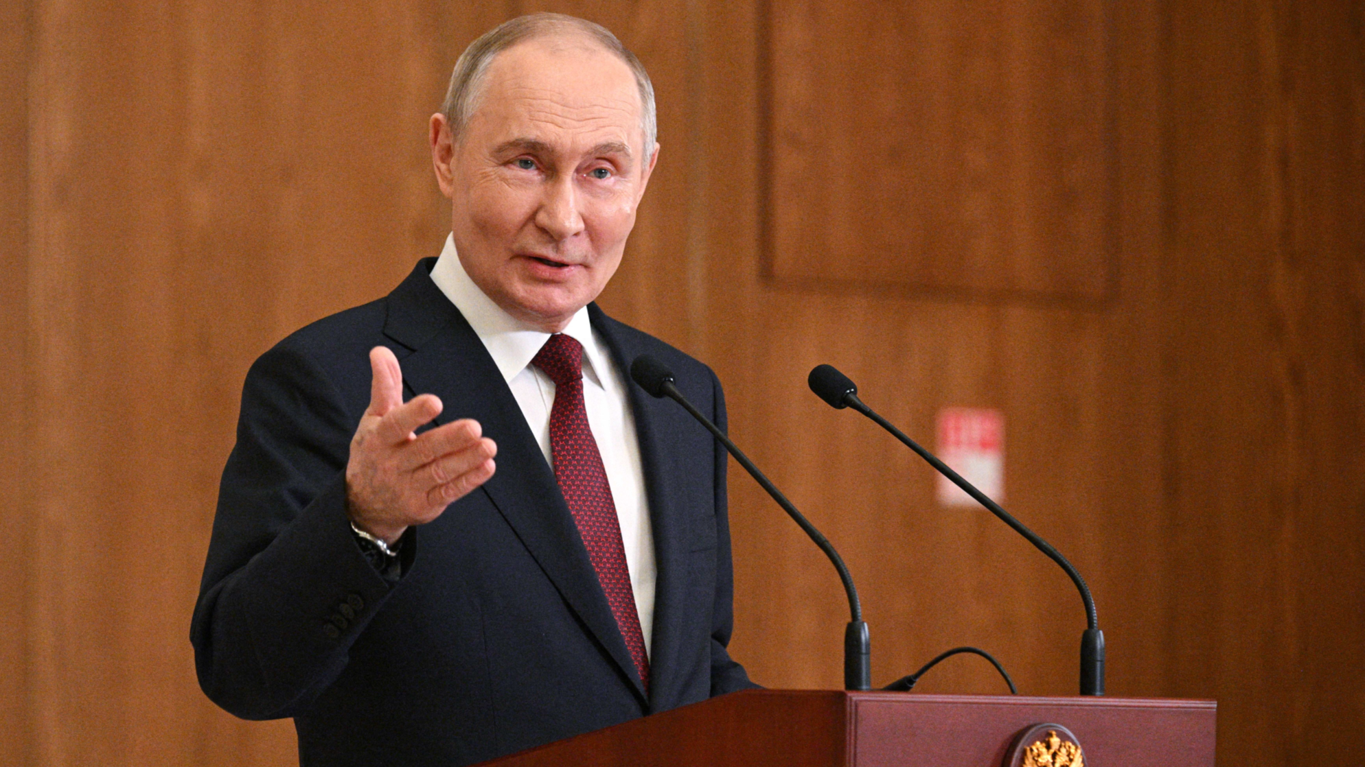 Putin approves federal budget for 2025-2027