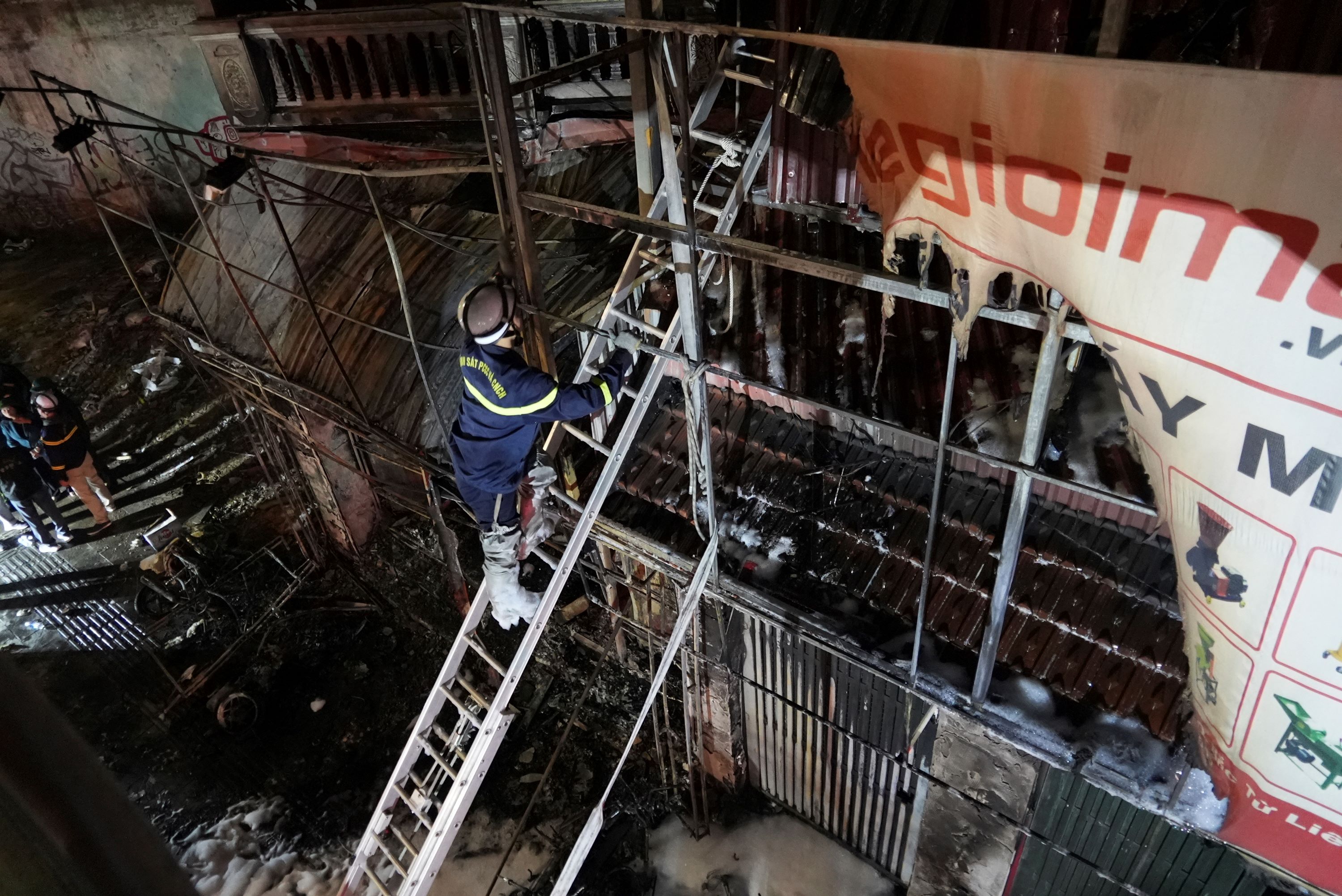 Vietnam police arrest suspect in Hanoi cafe fire that killed 11