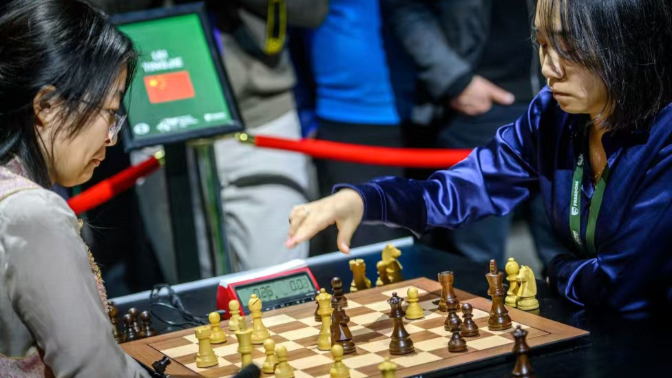 China's chess queens see opening