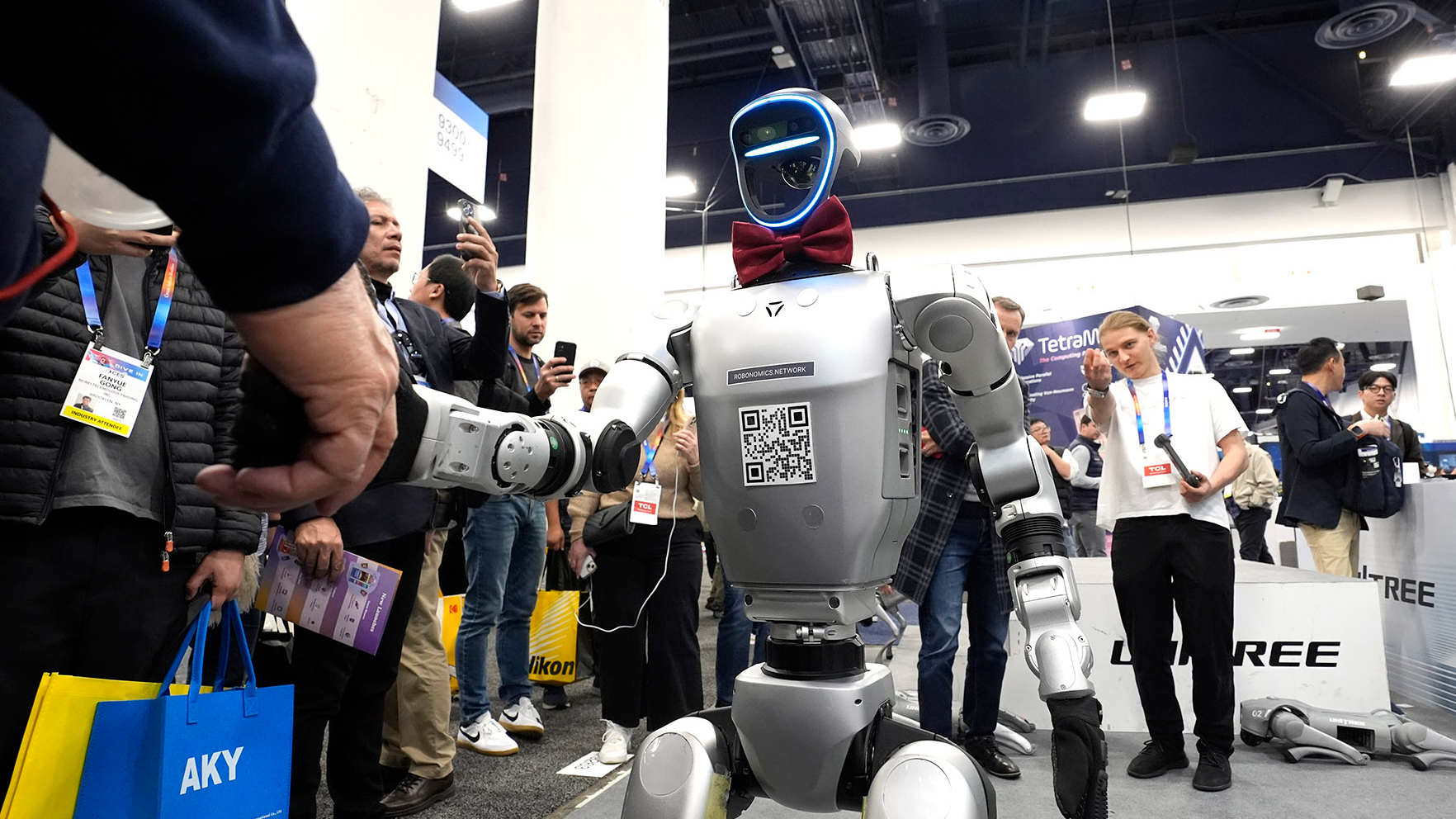 Chinese companies shine at world's premier tech show