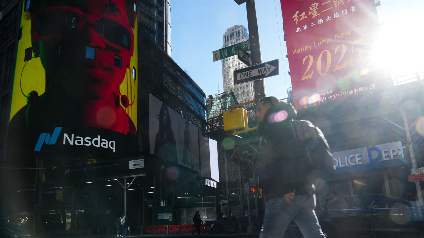 Nasdaq celebrates Chinese Lunar New Year with closing bell
