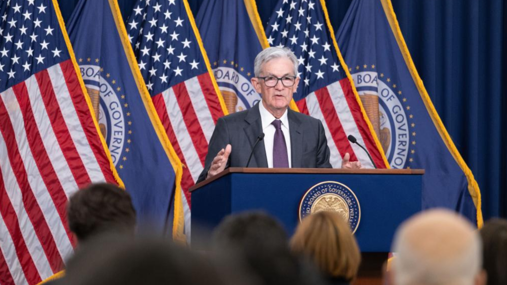 US Fed keeps interest rates unchanged at 4.25-4.5% as inflation picks up