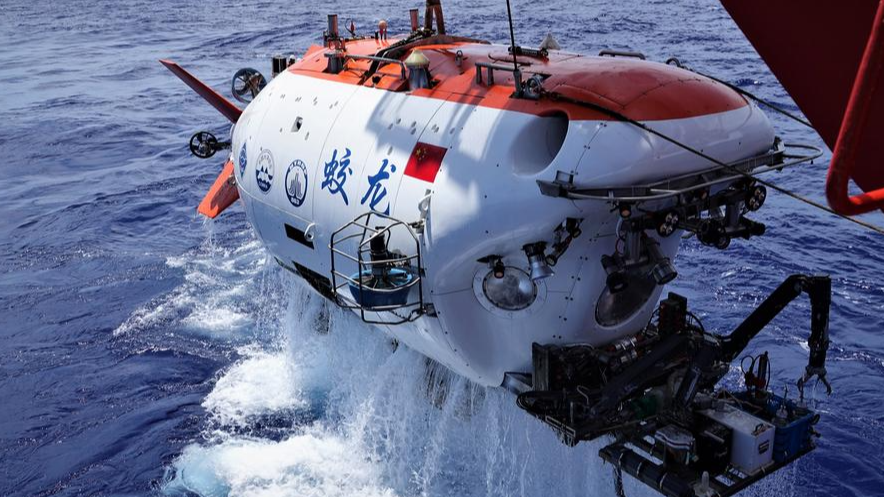 China's submersible, research vessels fine-tuned for deep-sea missions