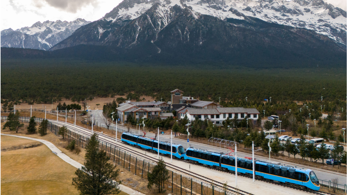 Sightseeing train new tourism hot spot