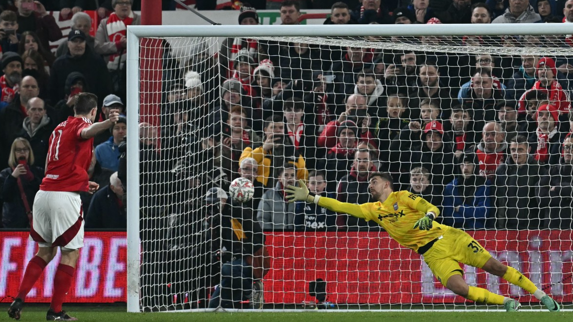 Nottingham Forest beat Ipswich on penalties to reach FA Cup quarterfinals