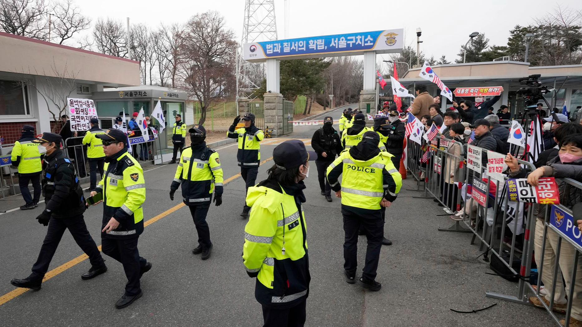 S. Korean police prepare for 'worst scenarios' ahead of Yoon ...