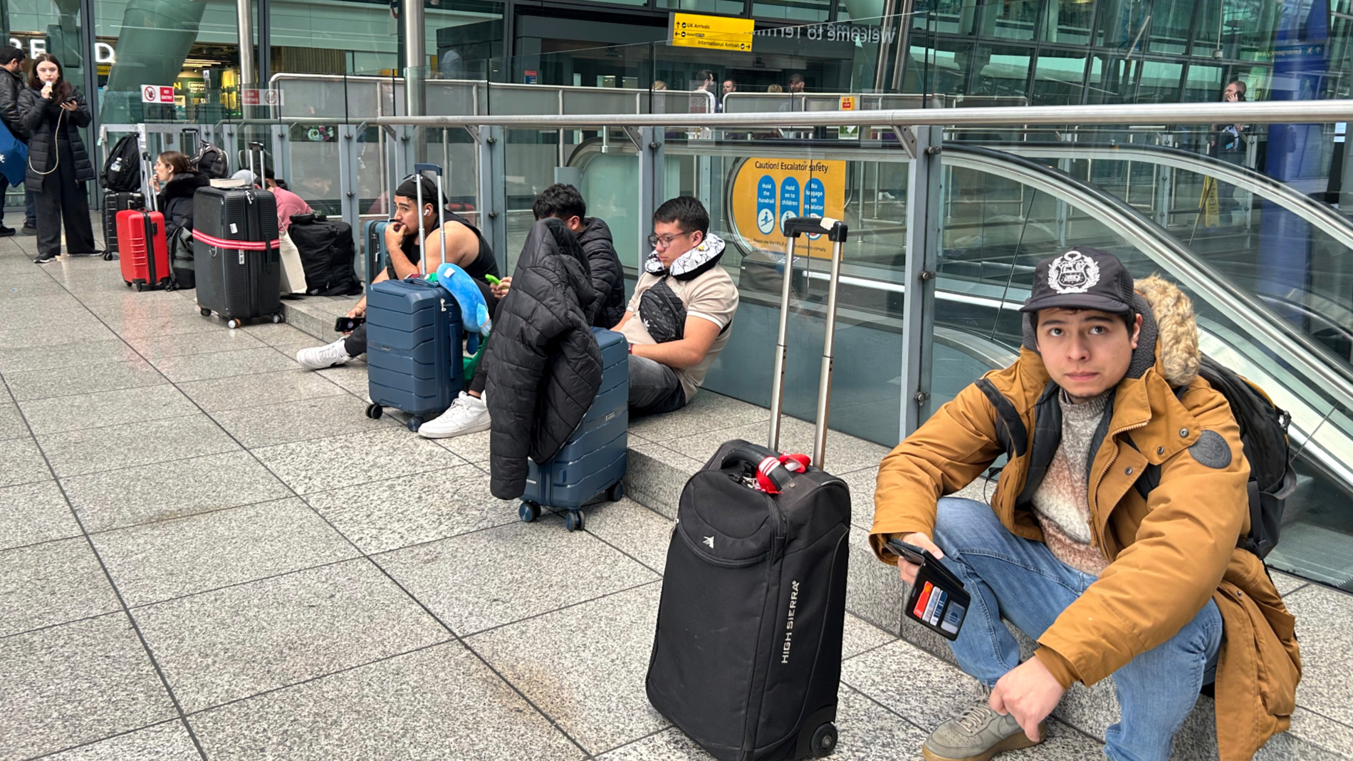 Cause of Heathrow shutdown fire still unknown, initial report says