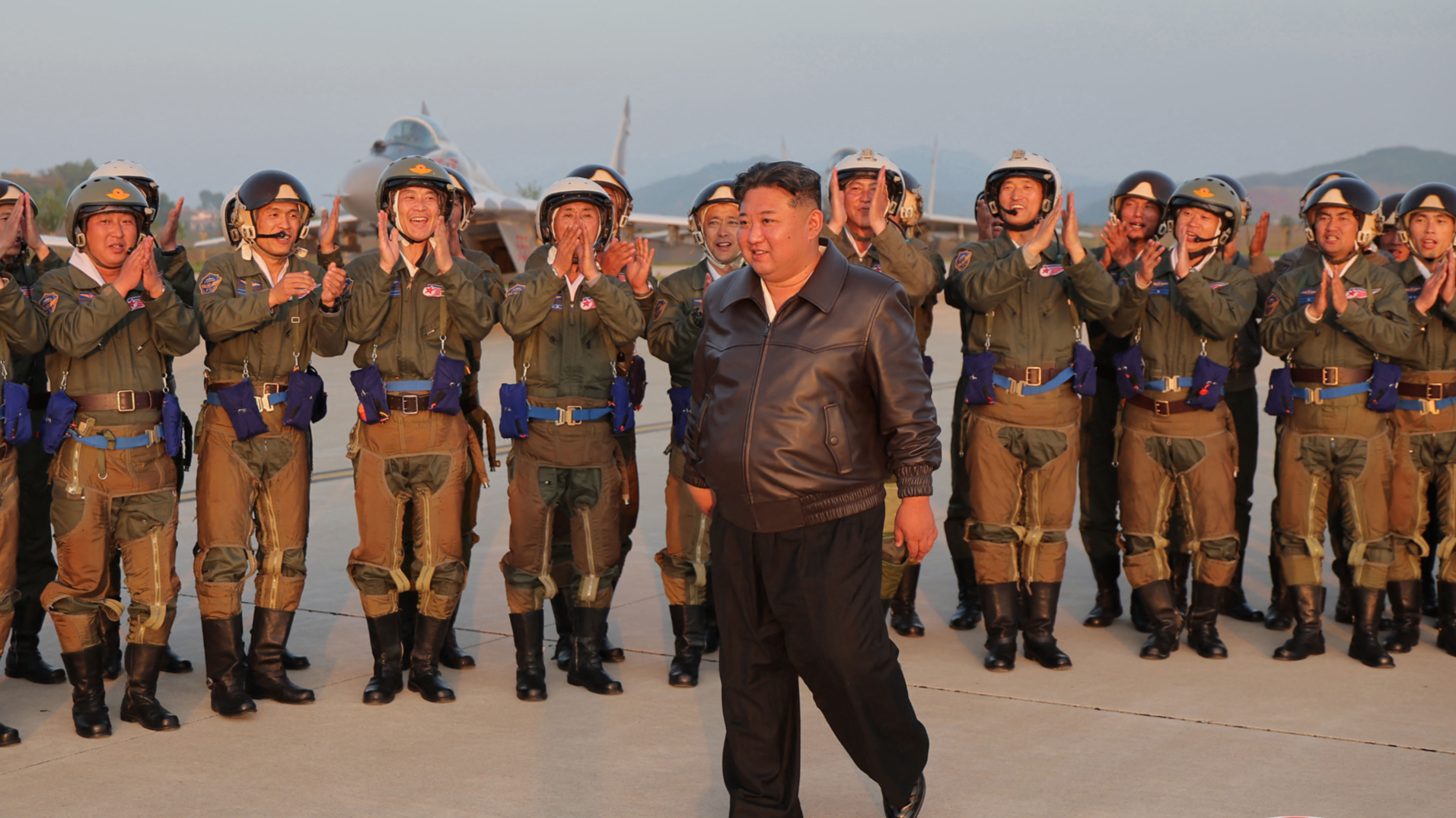 Top DPRK leader supervises air force drills
