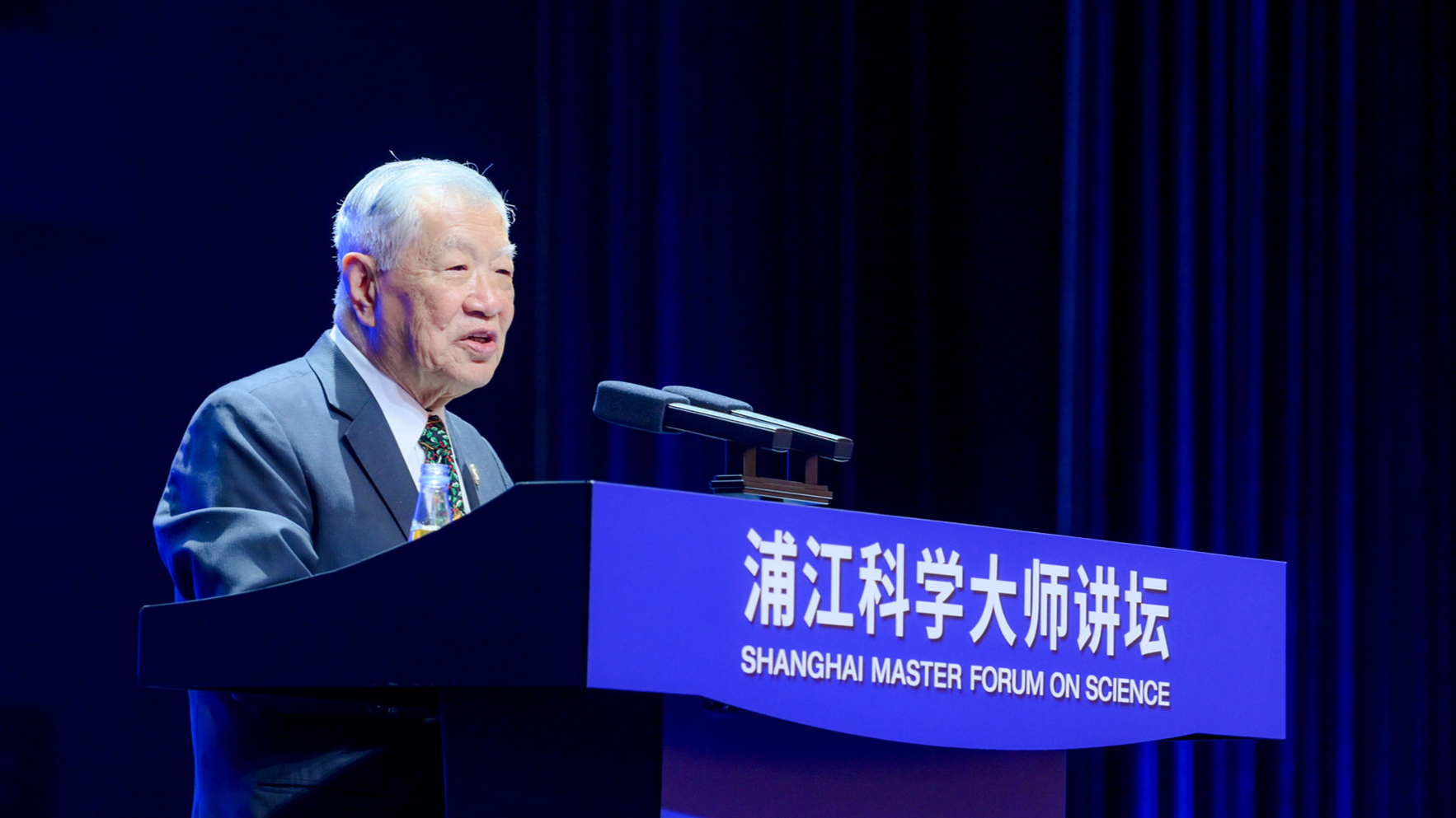 Forensic science pioneer stands firm