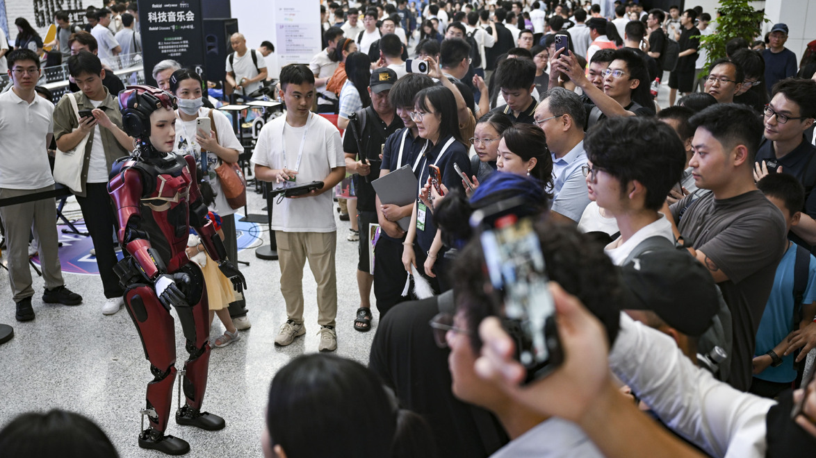 Cooperation makes AI public good for world