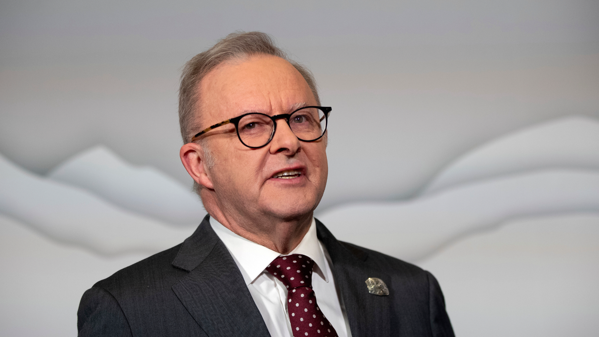 Australia to begin talks on security, defence with EU
