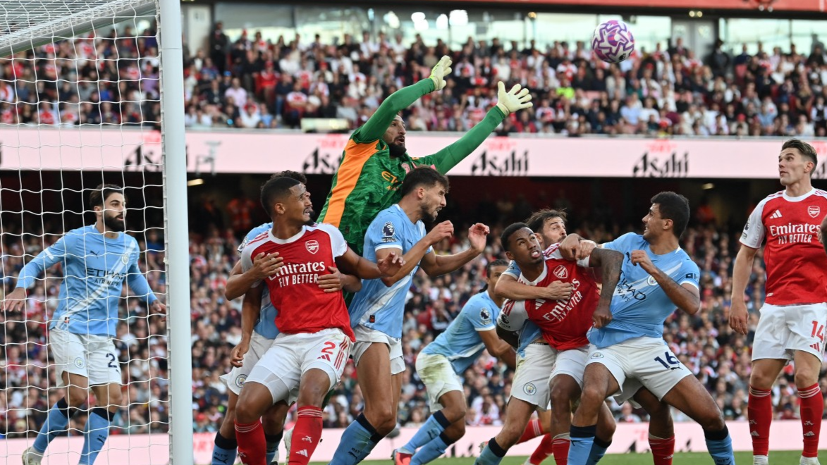 Martinelli snatches late point for Arsenal in 1-1 draw with Man City