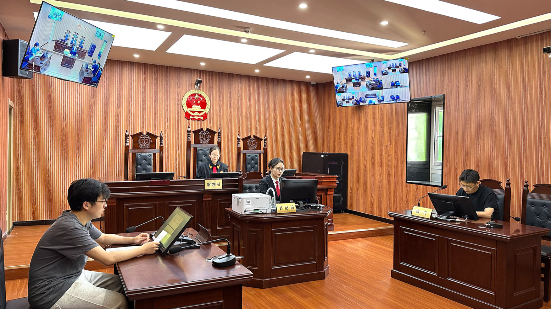 Refined legal services streamline border trade