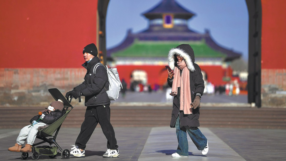 Cold wave, strong winds grip many parts of country