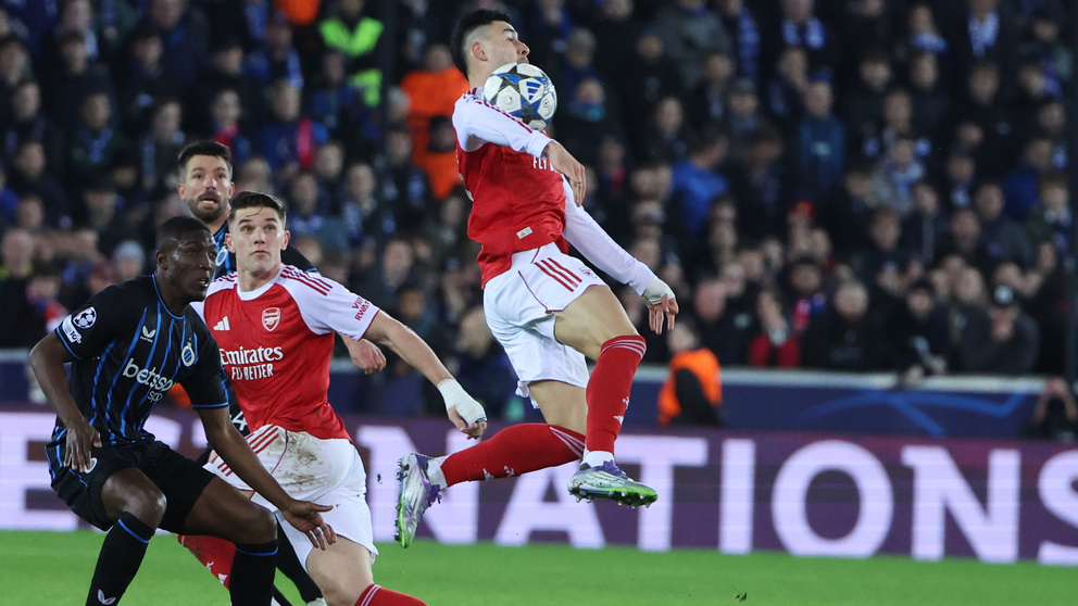 Arsenal make it six out of six with easy win over Club Brugge