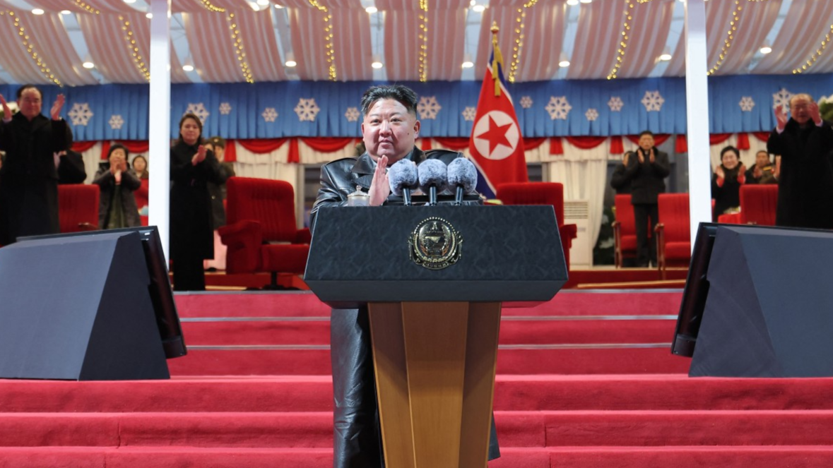 Top DPRK leader sends New Year's message to overseas operations units